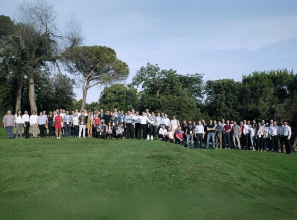 La Storia di Lenovys: Visione, Successi e Cultura Aziendale